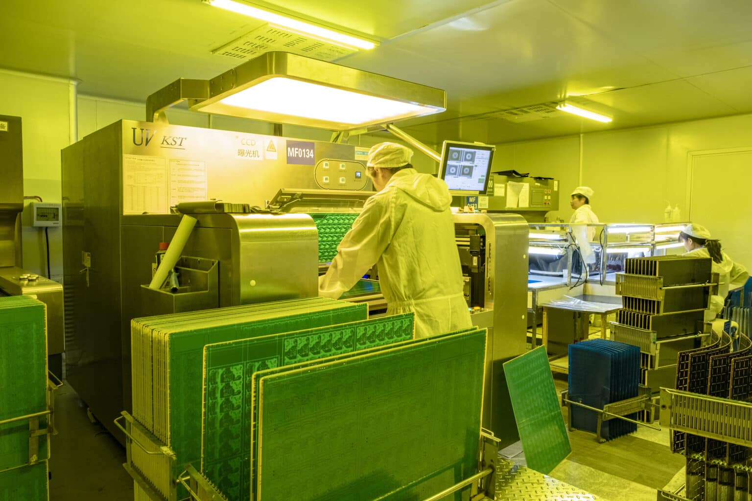 The Crucial Role of Solder Mask in PCB Manufacturing