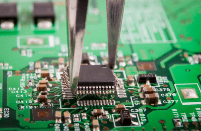 Ultimate Guide to SMD Technology & Surface Mount Devices | Rowsum